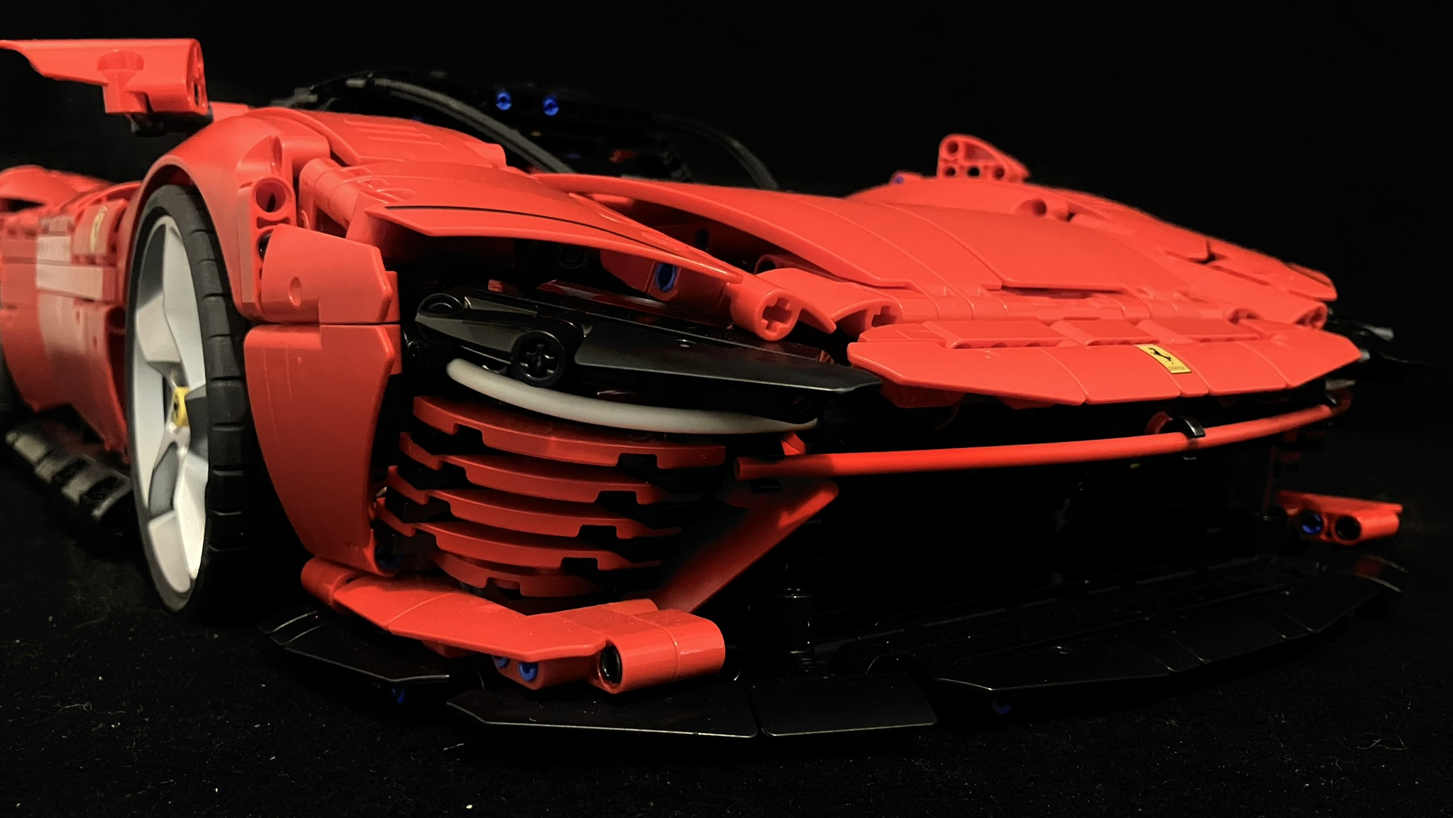 Ferrari Daytona SP3 | Technic Builder